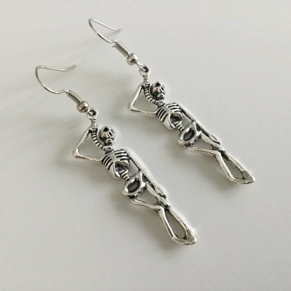 Kathrono | Jewelry | Spooky Skeleton Bones Noose Hanging Drop Earrings ...